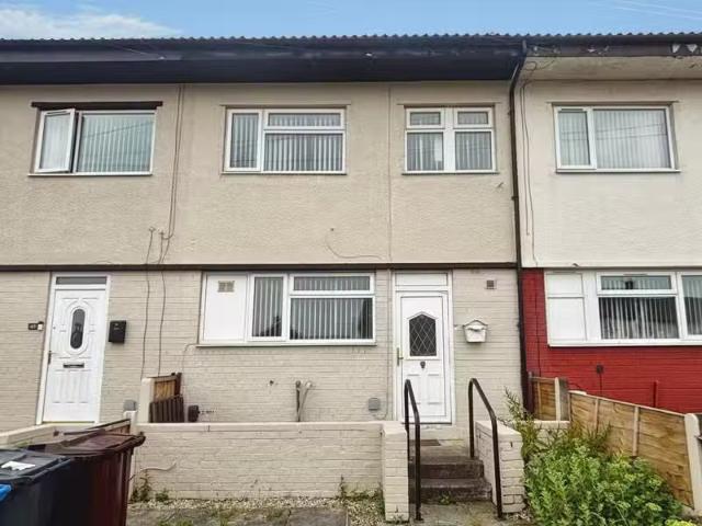 3 bedroom terraced house for rent in Leathers Lane, Halewood.
