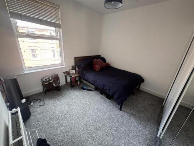 3 bedroom terraced house for rent in Lees Hill Street, Nottingham, NG2