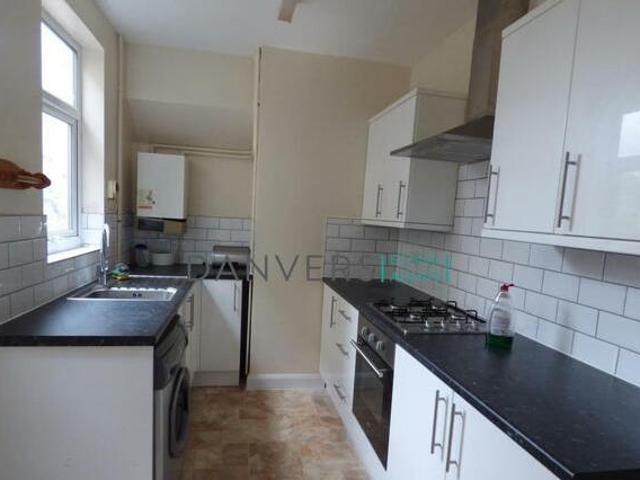 3 Bedroom Terraced House For Rent In Leicester