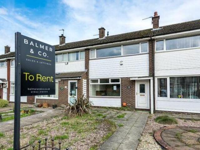 3 Bedroom Terraced House For Rent In Leigh