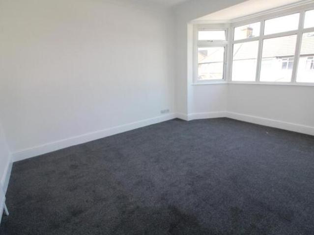 3 bedroom terraced house for rent in Lion Road, Edmonton, N9
