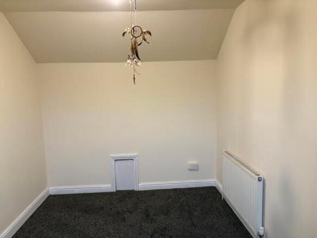 3 bedroom terraced house for rent in Lyndhurst Road, Nottingham, NG2