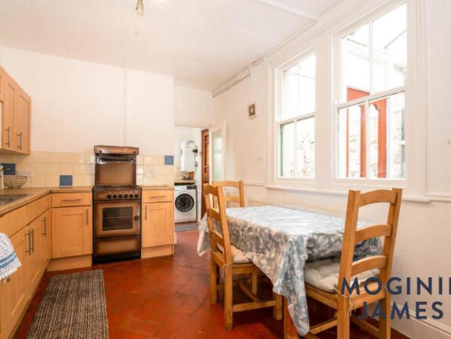 3 bedroom terraced house for rent in Moy Road, Cardiff, CF24