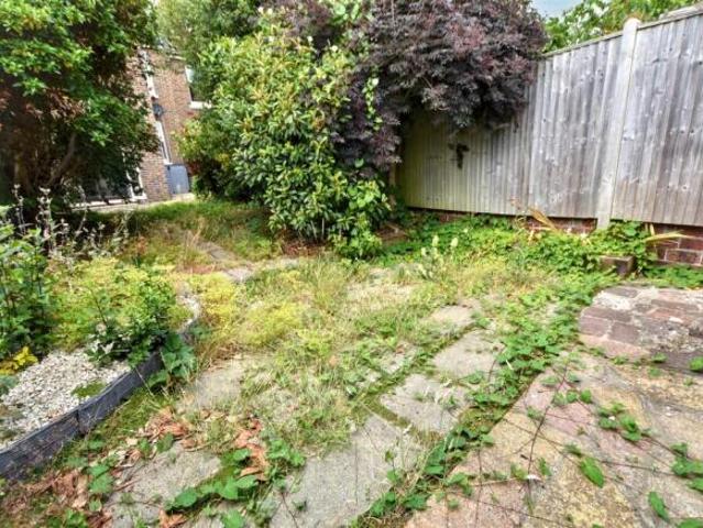 3 bedroom terraced house for rent in Monceux Road, Eastbourne, BN21