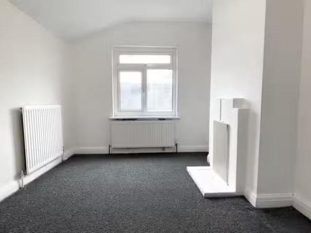 3 bedroom terraced house for rent in Monega Road, London, E12