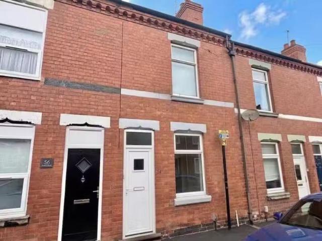 3 bedroom terraced house for rent in Monks Road, Coventry Cl.