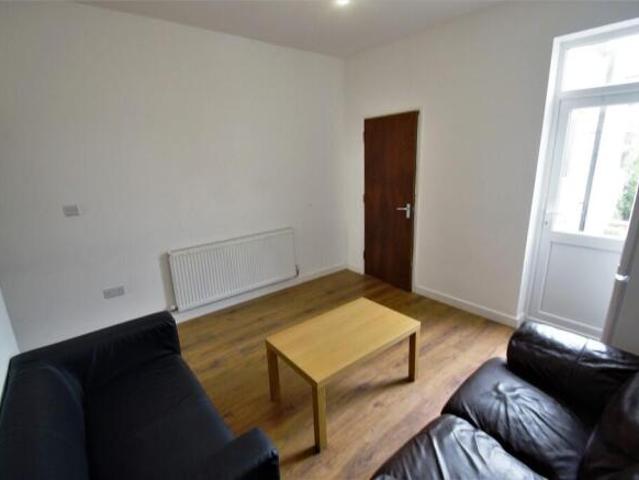 3 bedroom terraced house for rent in Monks Road, CV1 2BY, CV1