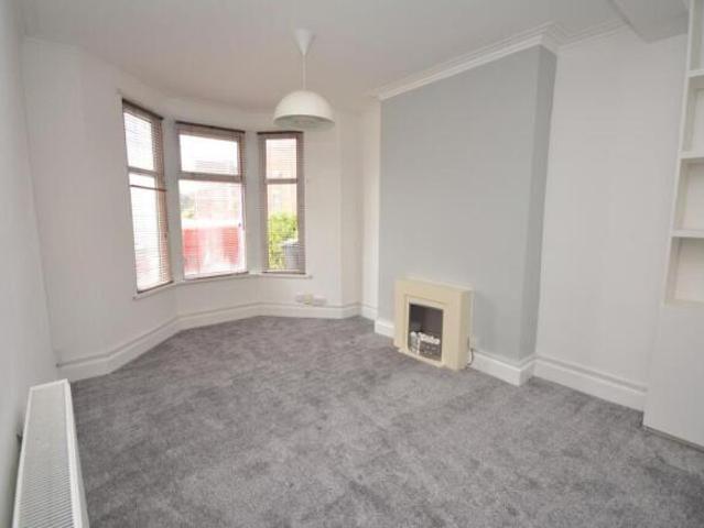 3 bedroom terraced house for rent in Moorland Road, Cardiff, CF24