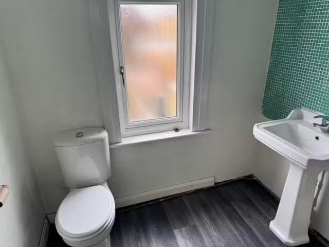 3 bedroom terraced house for rent in Morrab Gardens, Ilford, IG3
