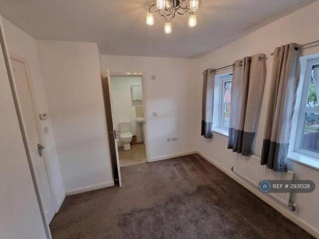 3 bedroom terraced house for rent in Mosslake Way, Liverpool, L4