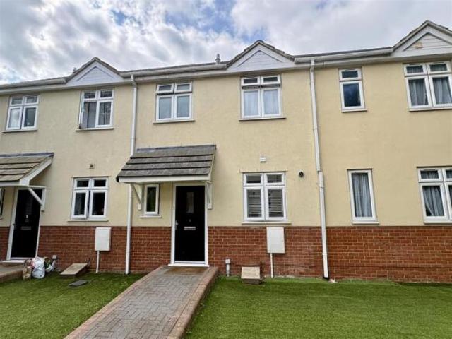 3 bedroom terraced house for rent in Mayfair Place, Southend On Sea, SS1