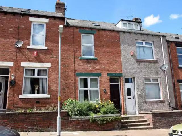 3 bedroom terraced house for rent in Mayson Street, Carlisle.
