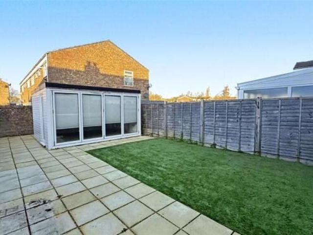 3 bedroom terraced house for rent in Maywood Avenue, Eastbourne, East Sussex, BN22