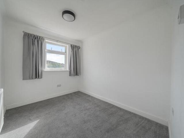 3 bedroom terraced house for rent in Magnolia Court, Swindon, SN2