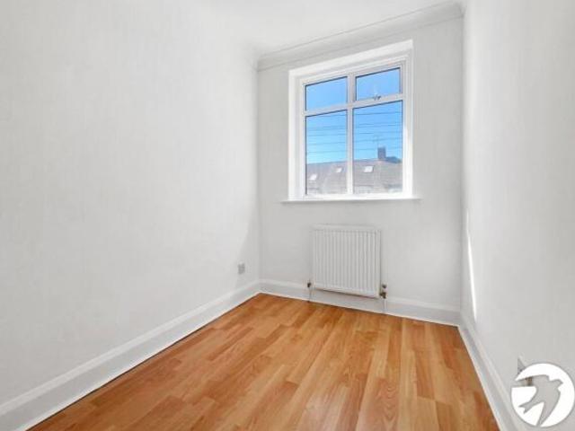 3 bedroom terraced house for rent in Maida Road, Belvedere, Kent, DA17