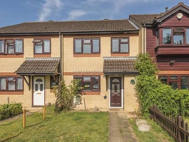 3 bedroom terraced house for rent in Maidenhead Berkshire SL6