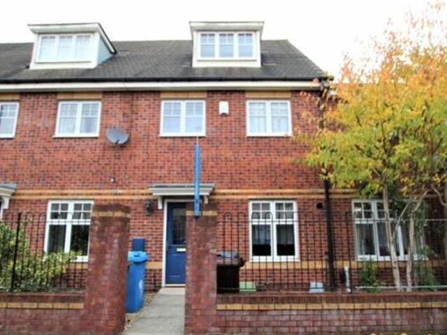 3 Bedroom Terraced House For Rent In Manchester