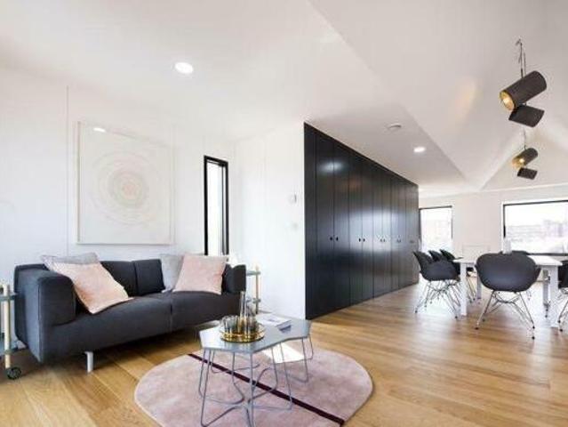 3 Bedroom Terraced House For Rent In Manchester, Greater Manchester