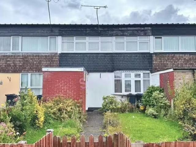 3 bedroom terraced house for rent in Manningford Road, Kings H.