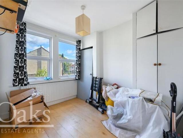 2 bedroom terraced house for rent in Marian Road, Streatham Vale, SW16