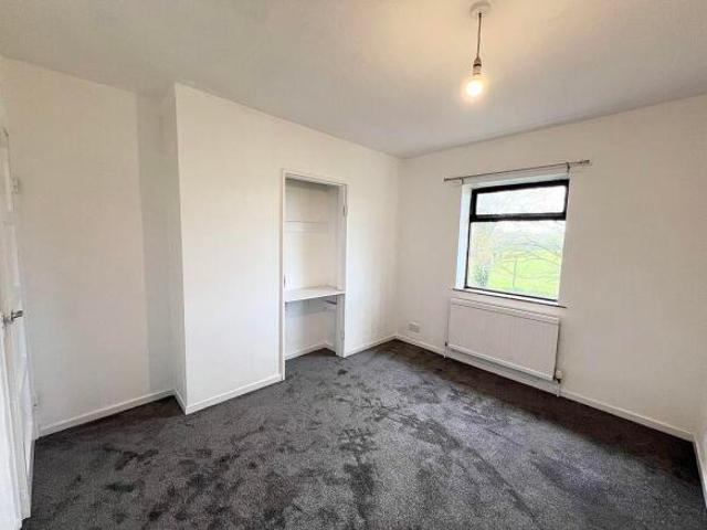 3 bedroom terraced house for rent in Meadowgate Road, Salford, M6
