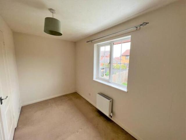 3 bedroom terraced house for rent in Melchester Close, Hardingstone, Northampton, NN4