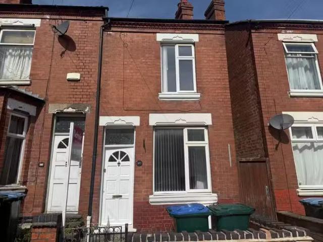 3 bedroom terraced house for rent in Melbourne Road, Coventry.