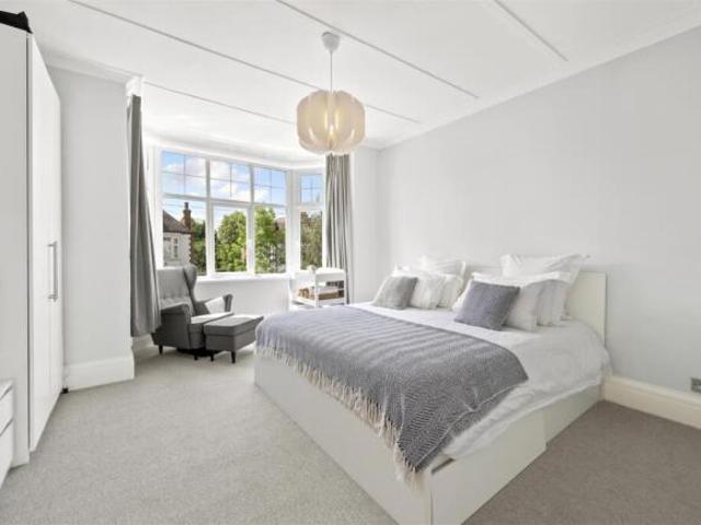 3 bedroom terraced house for rent in Melbury Gardens, West Wimbledon, SW20