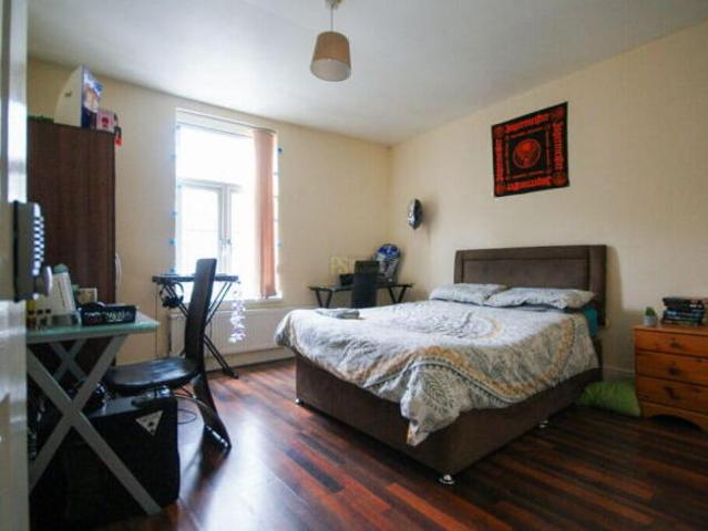 3 bedroom terraced house for rent in Meriden Street, Digbeth, Birmingham, B5 5LR, B5