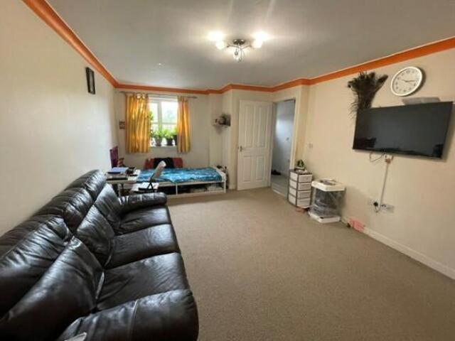 3 bedroom terraced house for rent in Merlin road, Barkbythorpe Road, Leicester, LE4