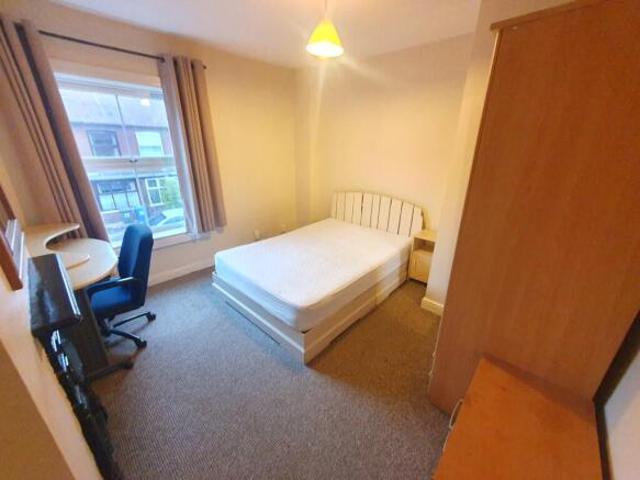 3 bedroom terraced house for rent in Merton Road, NORWICH, NR2