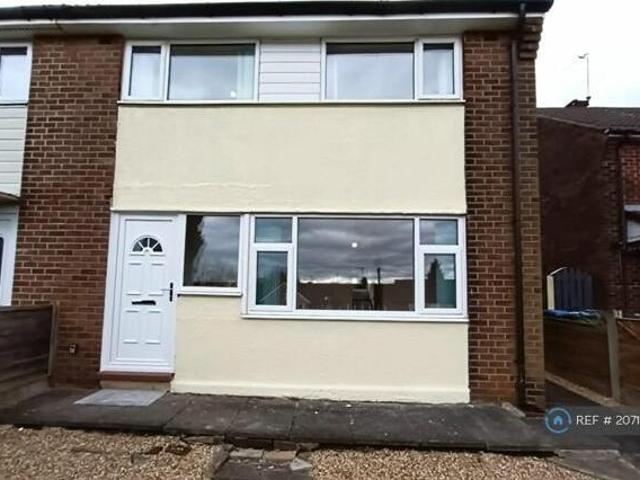 3 Bedroom Terraced House For Rent In Middleton, Manchester