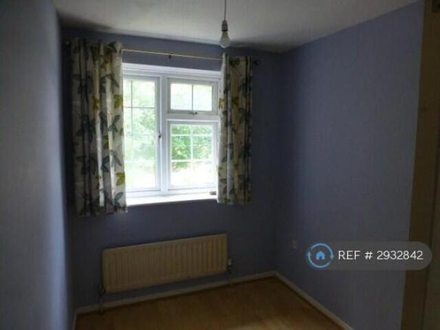 3 bedroom terraced house for rent in Mierscourt Road, Gillingham, ME8