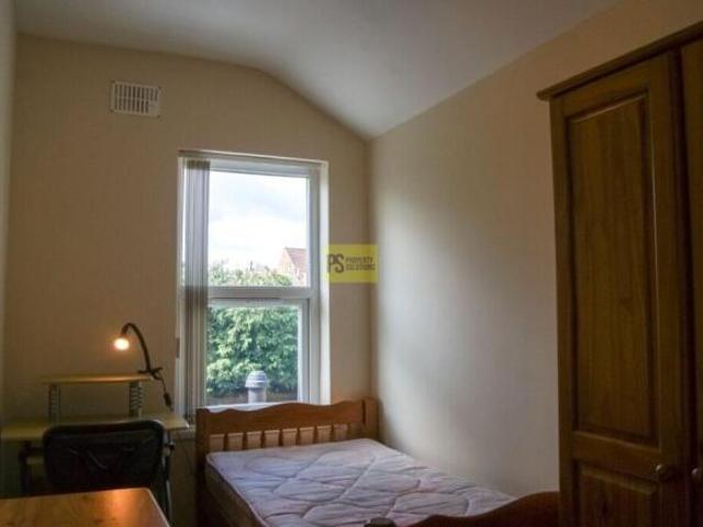 3 bedroom terraced house for rent in Milner Road, Selly Oak, Birmingham, B29 7RL, B29