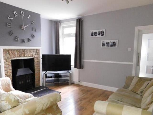 3 Bedroom Terraced House For Rent In Minster