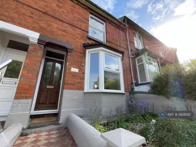 3 bedroom terraced house for rent in Noahs Ark Road, Dover, CT17