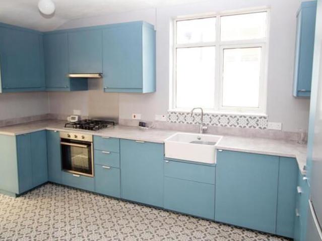 3 bedroom terraced house for rent in North devon Road Fishponds, BS16