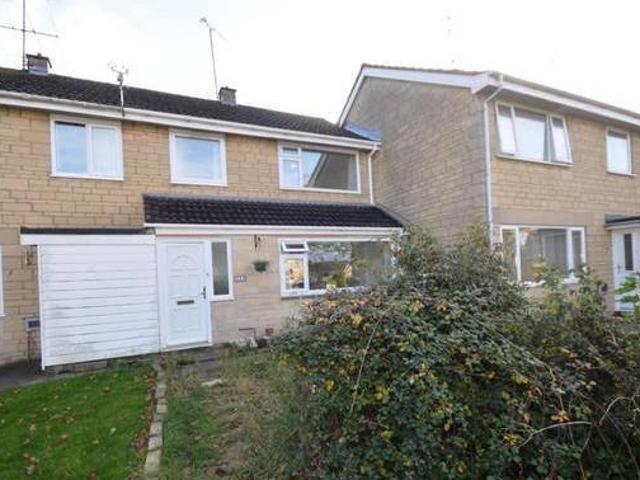 3 bedroom terraced house for rent in North Home Road Cirencester GL7