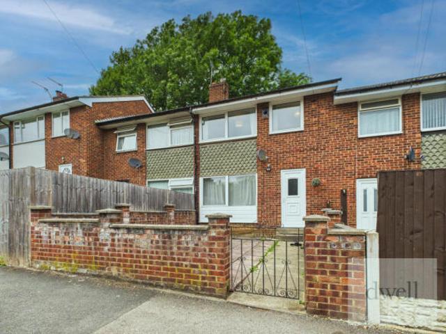3 bedroom terraced house for rent in North Way, Roundhay, Leeds, LS8