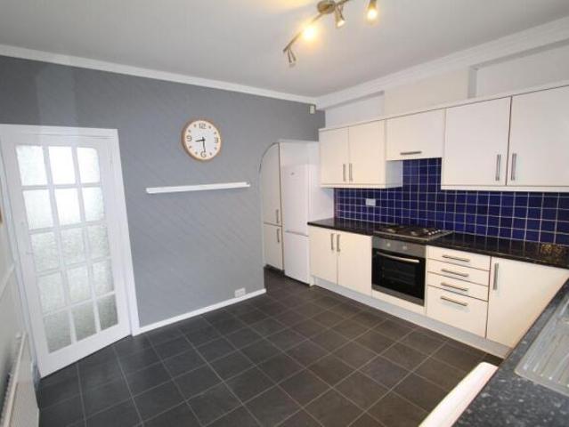 3 bedroom terraced house for rent in Nairn Street, Sheffield, S10