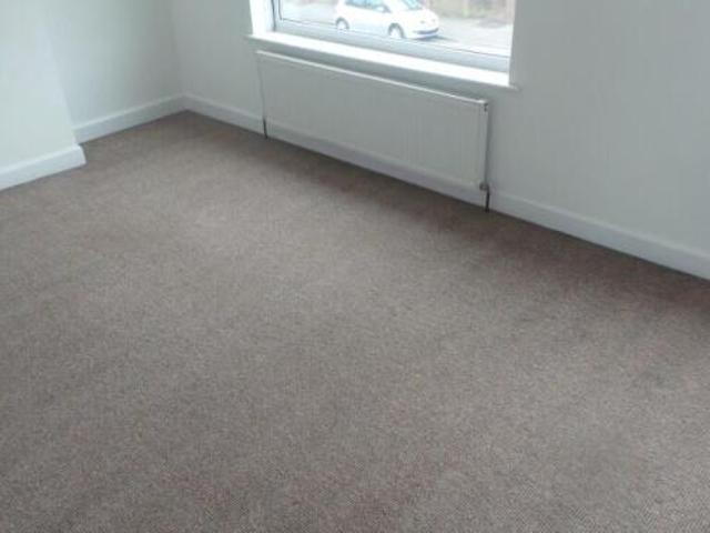 3 bedroom terraced house for rent in New Queen Street, Bristol, BS15