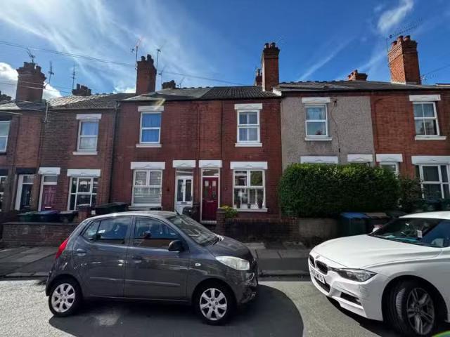 3 bedroom terraced house for rent in Newcombe Road, Coventry.