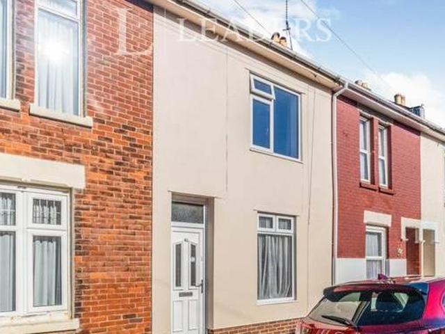3 bedroom terraced house for rent in Newcomen Road PO2