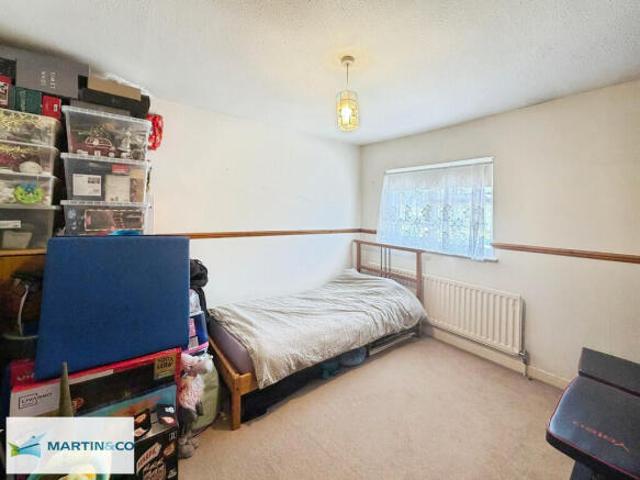 3 bedroom terraced house for rent in Newcastle Road, Reading, RG2
