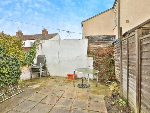 3 bedroom terraced house for rent in Newmarket Street, NORWICH, NR2