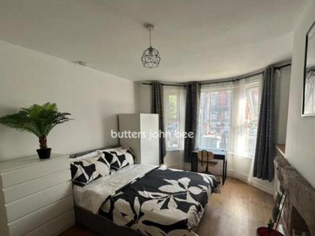 3 Bedroom Terraced House For Rent In Nelson Street