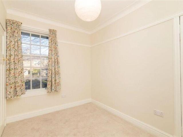 3 bedroom terraced house for rent in Southampton Drive, Kelvindale, Glasgow, G12