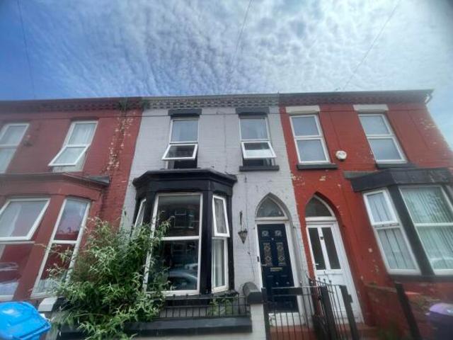 3 bedroom terraced house for rent in Southbank Road L7