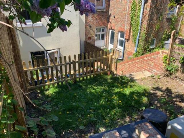 3 bedroom terraced house for rent in Southbourne Road, Folkestone, CT19