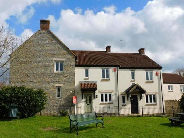 3 Bedroom Terraced House For Rent In Somerton